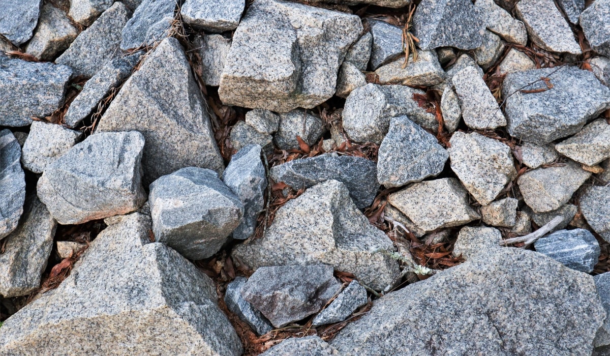 Comparing Rip Rap Sizes: Which One Is Right for Your Job? – Roblar ...