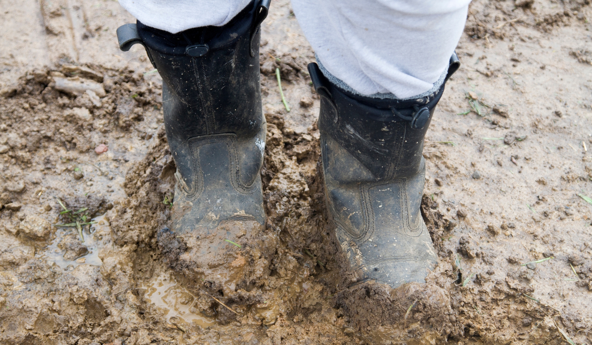 Preventing Jobsite Mud with the Right Base Layer Materials – Roblar ...